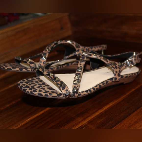 Jessica Simpson | Shoes | Jessica Simpsons Trixtelle Leopard Print ...